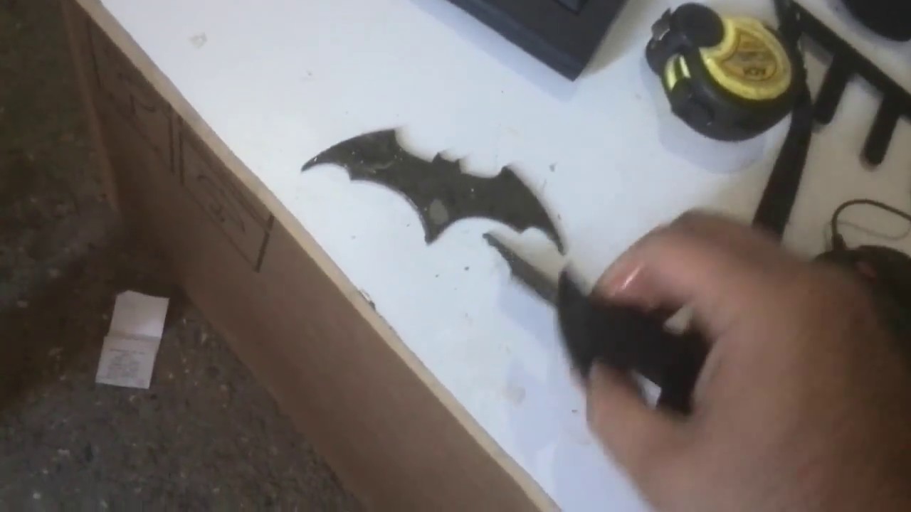 DIY Batarangs on CNC plasma - YouTube
