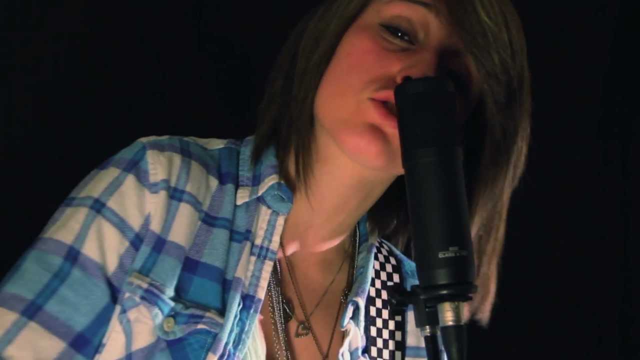 Ashley Saunders - The A-Team (Ed Sheeran Cover) - YouTube