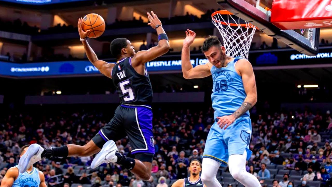 TOP 10 Kings Poster Dunks of the 2022 Season - YouTube