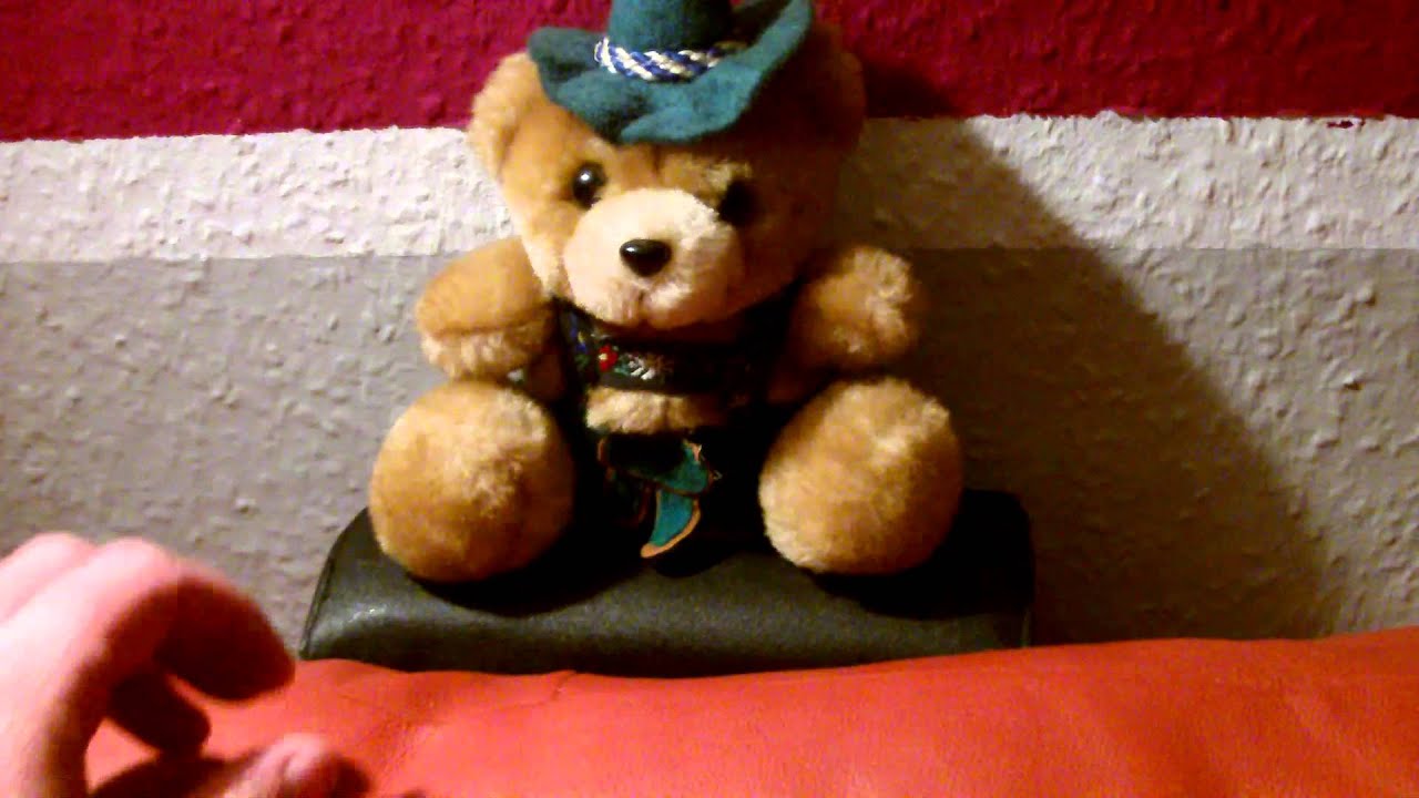 Bavarian Jodel Bear - Jodelbär aus Bayern - YouTube