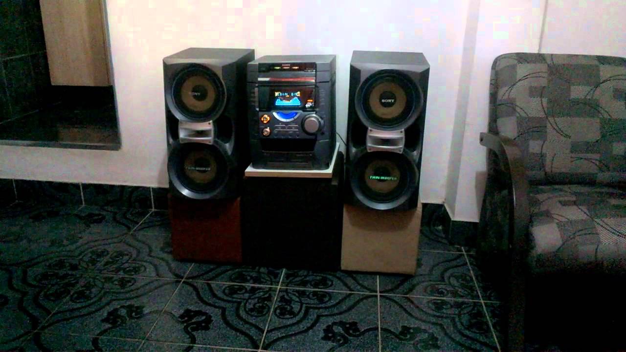 SONY MHC DX 90 - YouTube