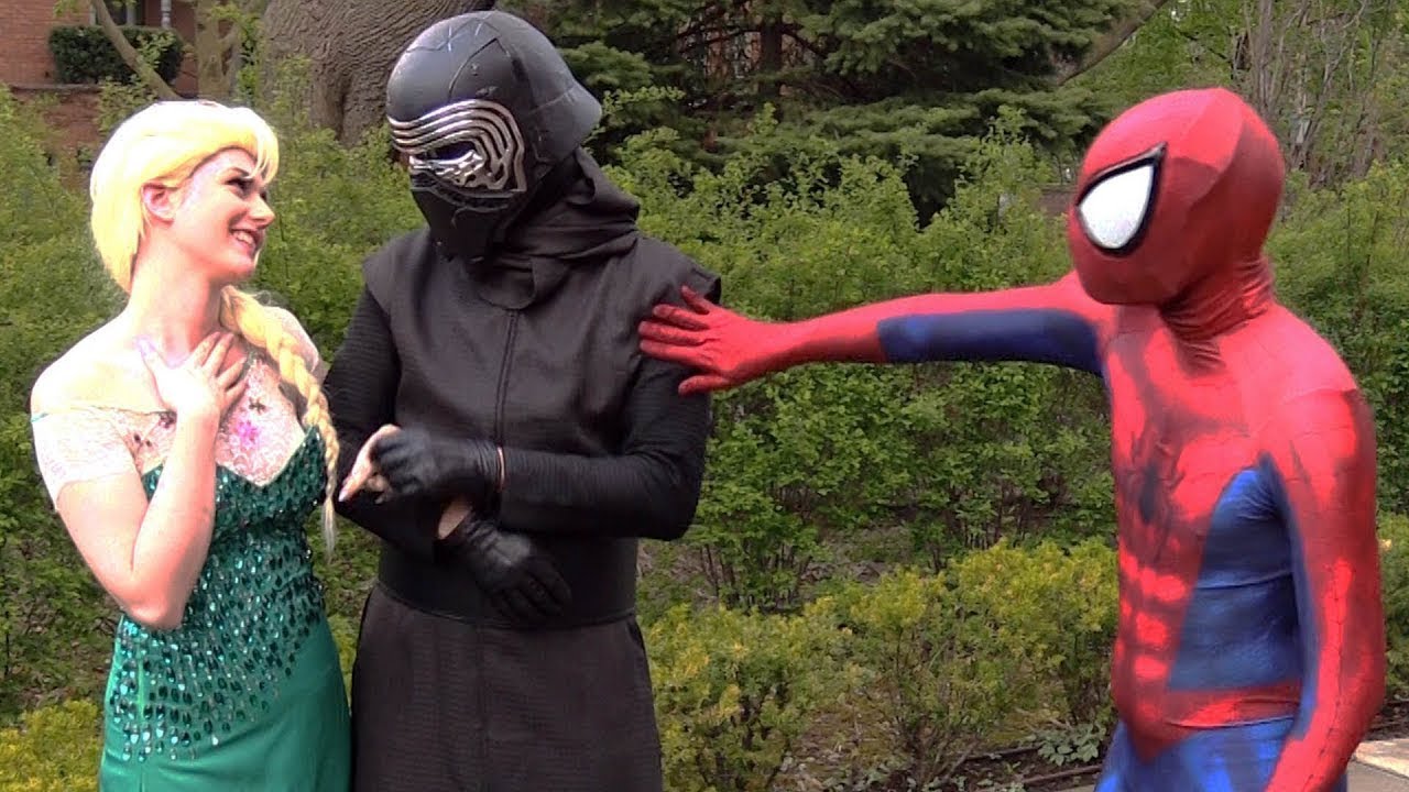 ELSA BREAKS UP WITH SPIDERMAN! - YouTube