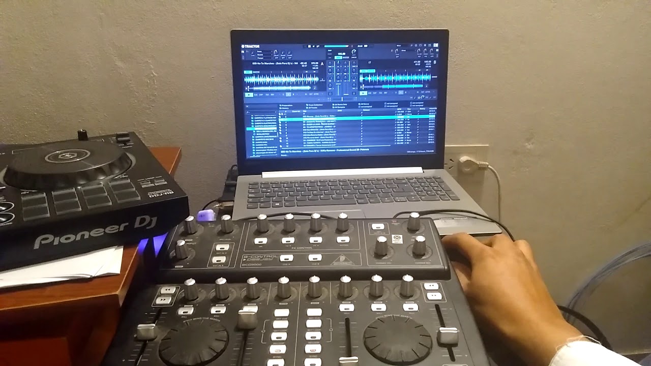 Bcd 3000 funcionando con traktor 3 - YouTube