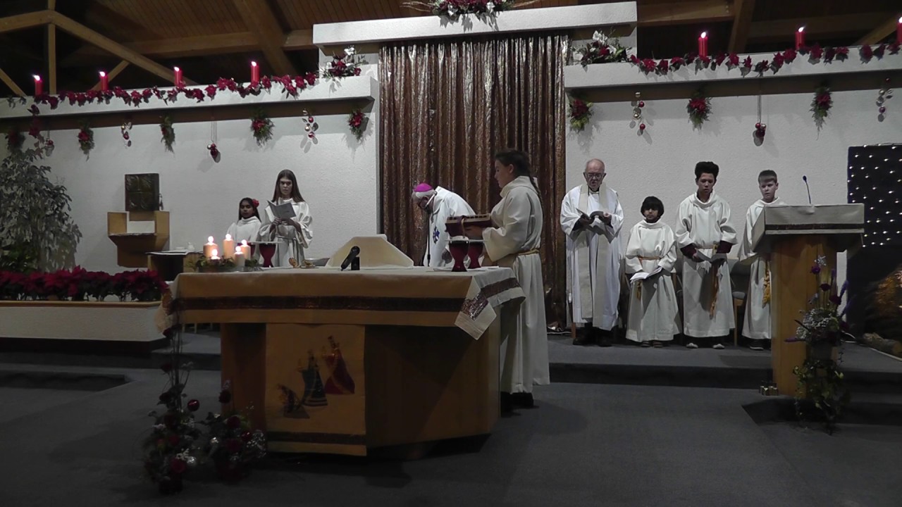 Christmas Vigil Mass 2016 - YouTube