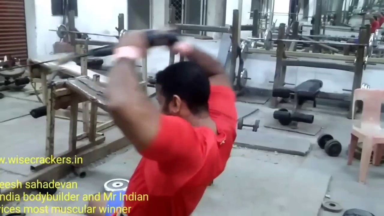 Improve your rear deltoid with face pull-over head variation - YouTube