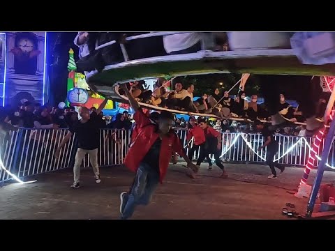 Atraksi Permainan Ombak Banyu Komedi Putar di Pasar Malam Tanjung Expo ...