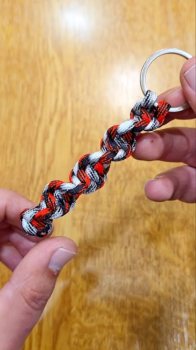 DNA Paracord Keychain Tutorial #diy #paracord #keychain - YouTube