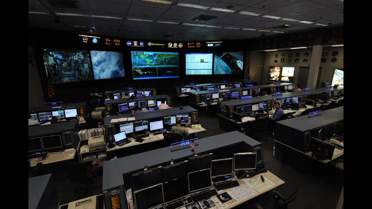 [4K] Columbia Disaster - NASA Mission Control Center - YouTube