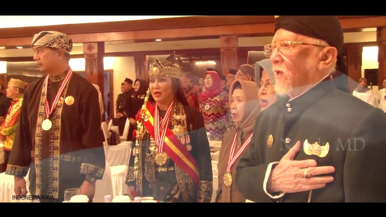 Indonesia Raya | Raja dan sultan Indonesia - YouTube