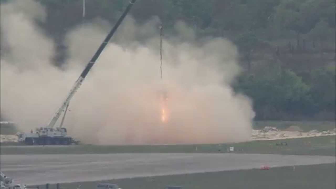 Morpheus Completes Tethered Flight With Test of Hazard Avoidance System ...