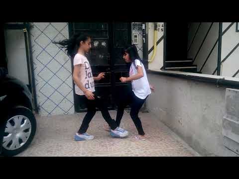 Ayak dansı (İlk videomuz)