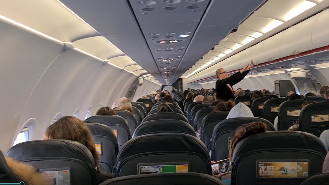 Inside of Easyjet Flight to Madeira from Gatwick (England) - YouTube