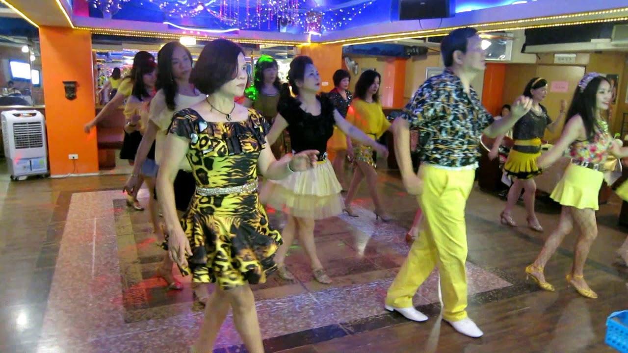 Bosa Nova Line Dance - YouTube