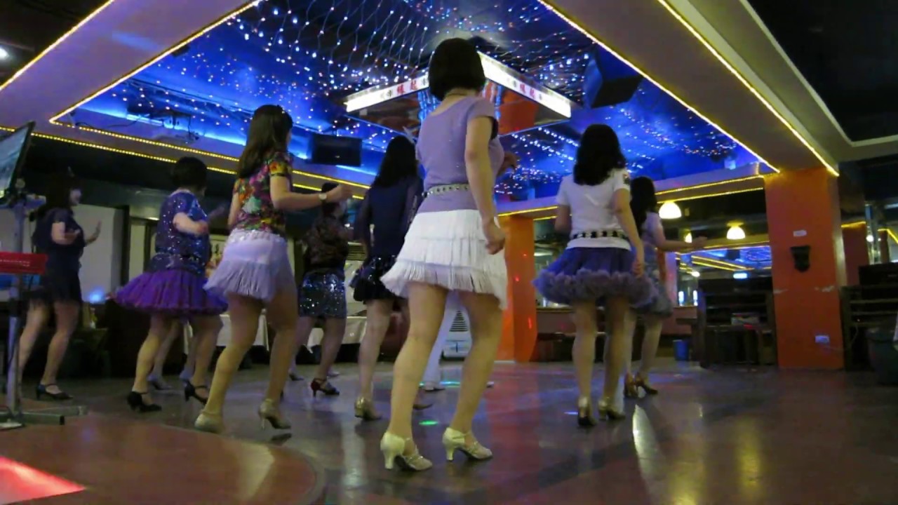 Dame (Touch Me) Line Dance (By Laura Kampschroeder) - YouTube