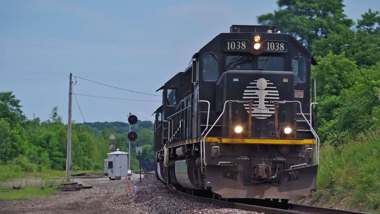 Specs and Performance: The EMD SD70 and their role on the Mainline of ...