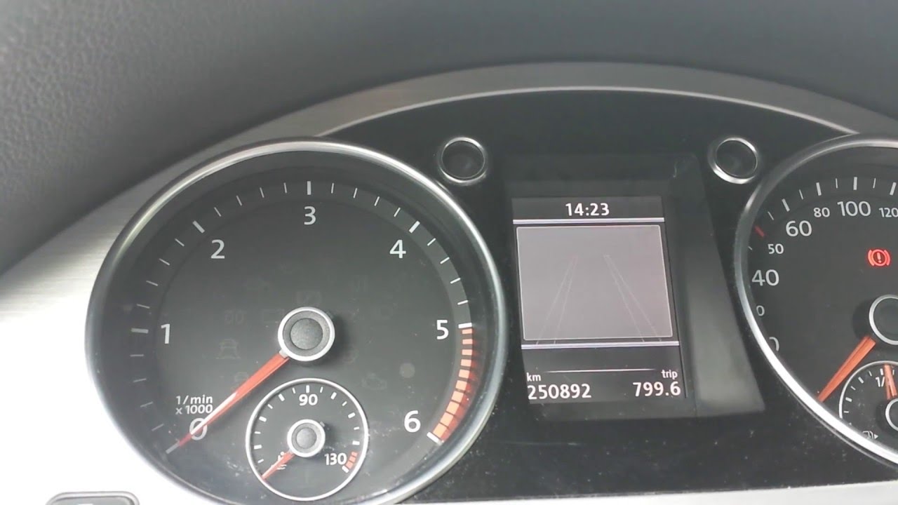 VW Passat B7 2010 CFGB Engine start - YouTube