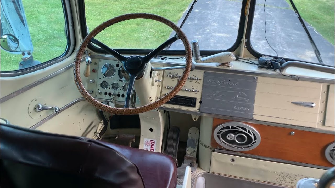 Gm bus silversides Pd 3751 day 2 Michigan trip - YouTube