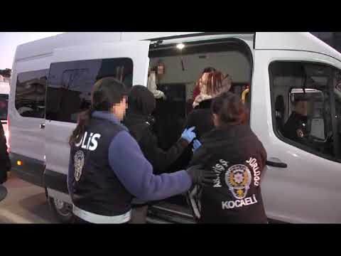 Kocaeli ve Siirt'te Eş Zamanlı Fuhuş Operasyonu: 14 Gözaltı, 10 Kadın Kurtarıldı