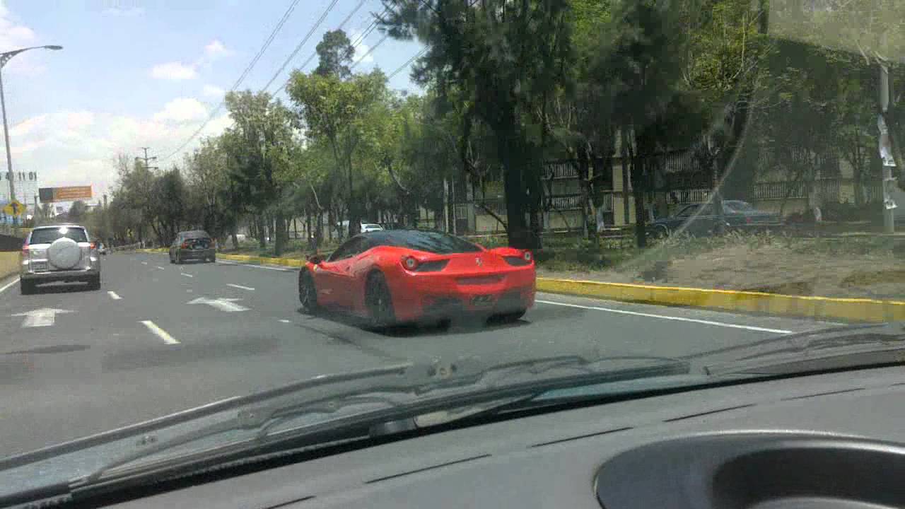 Ferrari en Rio San Joaquin - YouTube