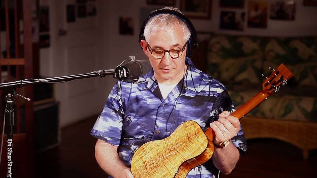 Ukulele Maker Pete Howlett - The Ukulele Review Podcast 14 - YouTube