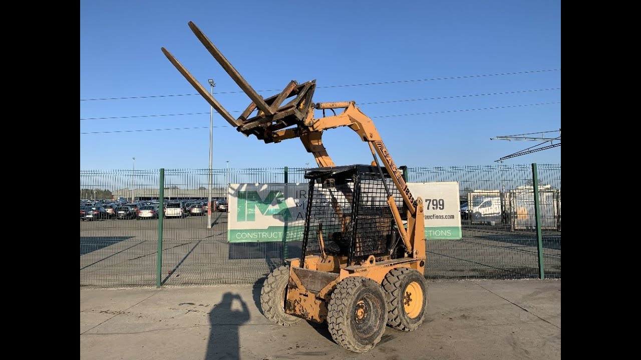 Case 1835B Skid Steer Loader - YouTube