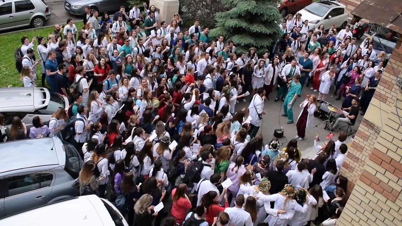 Noi la cluj studenti suntem- Medicala 1 - YouTube