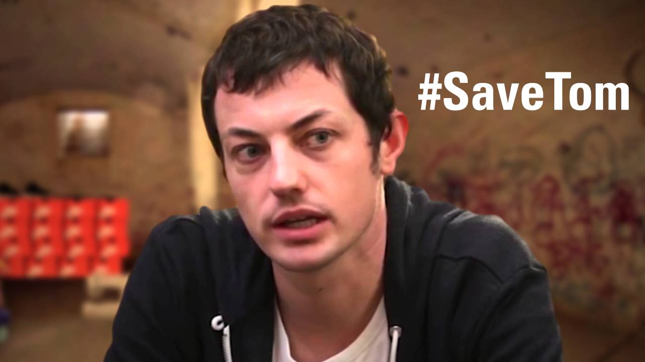 Save Tom "Durrr" Dwan! - UpswingPoker.com - YouTube