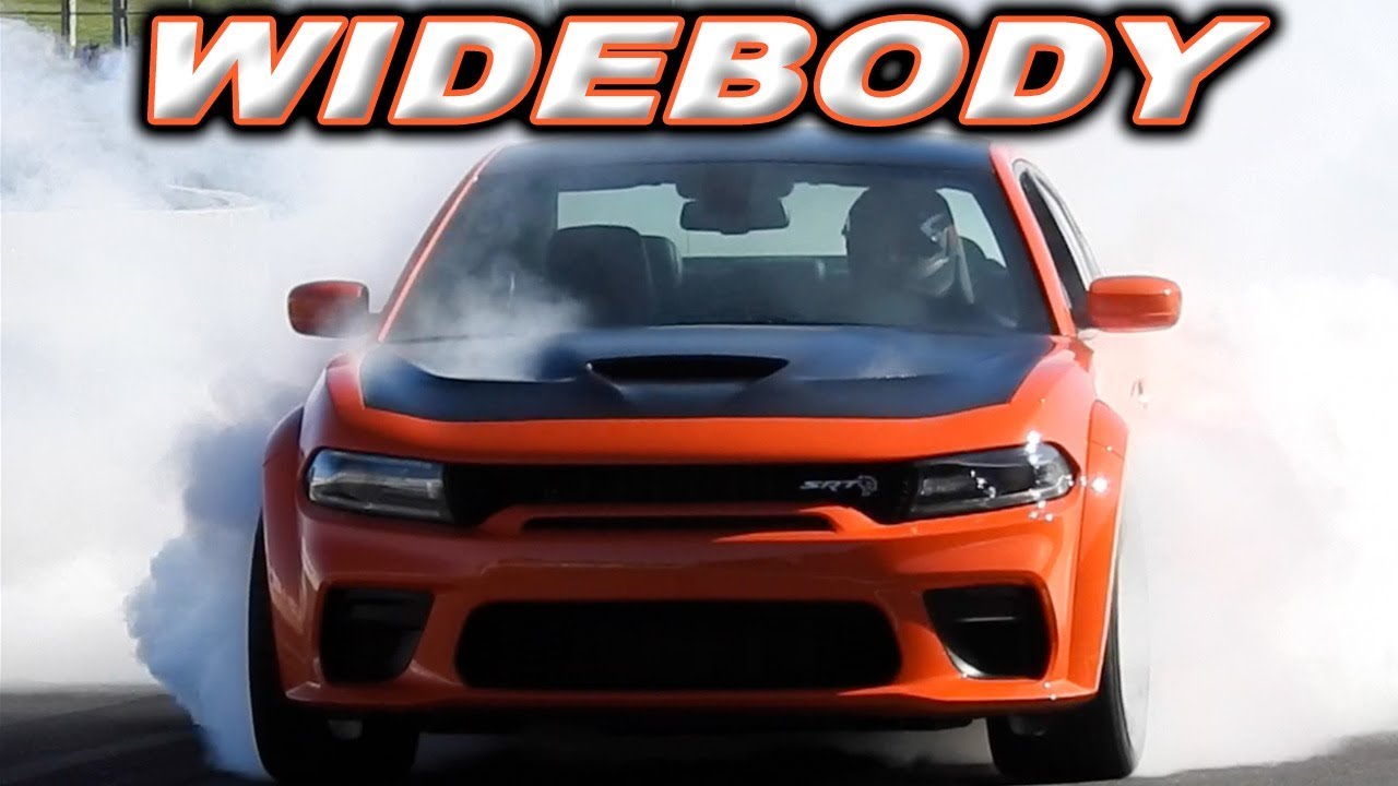Widebody Charger Hellcat does MASSIVE Burnout! - YouTube