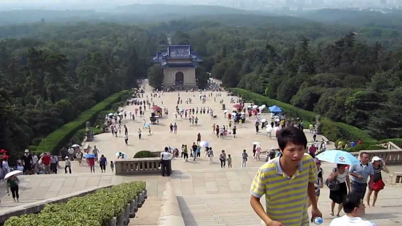 zhongshan sun tom, Zhongshan Ling;Dr. Sun Yat-sen's Mausoleum (中山陵 ...