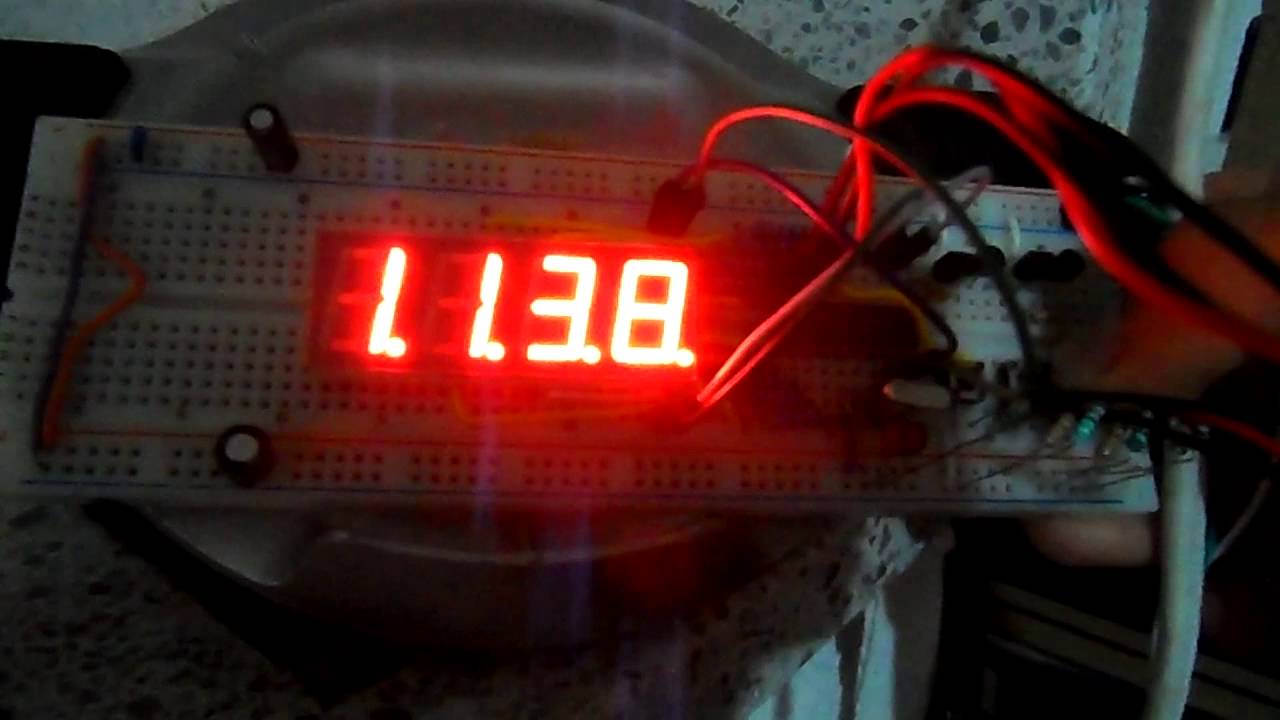 Video Reloj Digital con PIC 16F84A en Protoboard - YouTube