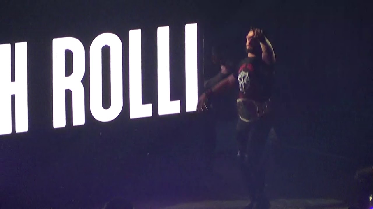 Seth Rollins VS Deam Ambrose entrada wwe santiago 2018 movistar arena ...