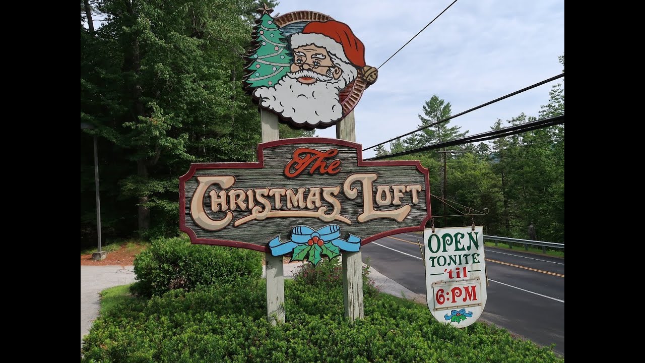 CHRISTMAS LOFT IN WOODSTOCK NH - YouTube