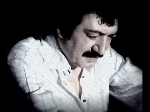 Müslüm Gürses  Herşey Yalan (yüksek kalite)