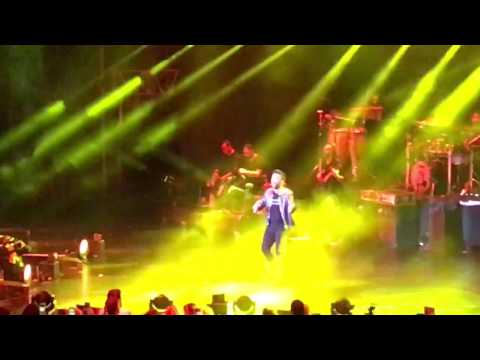 Turkcell InfoDay2017 - Tarkan Konseri - Hatasız Kul Olmaz