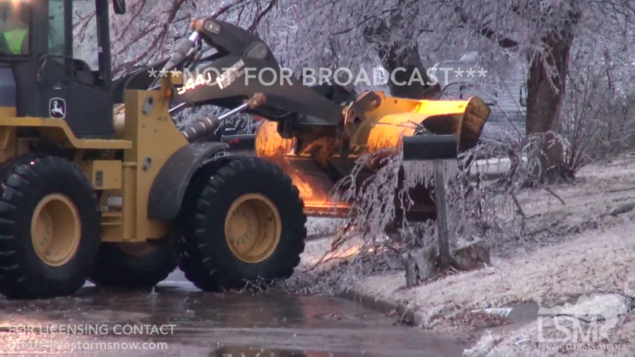 01-15-17 Woodward, Ok, Freezing rain-Ice Storm - YouTube