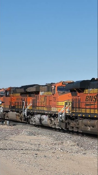 BNSF 5072 EASTBOUND MP 17.3 CAJON SUB MANIFEST TRAIN - YouTube