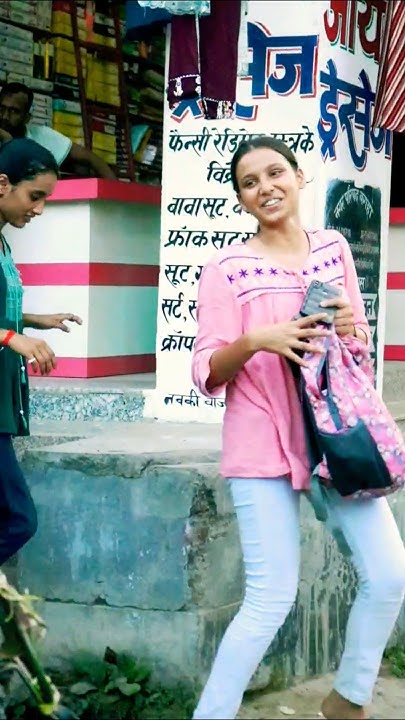 Prank public reaction bagaha - YouTube