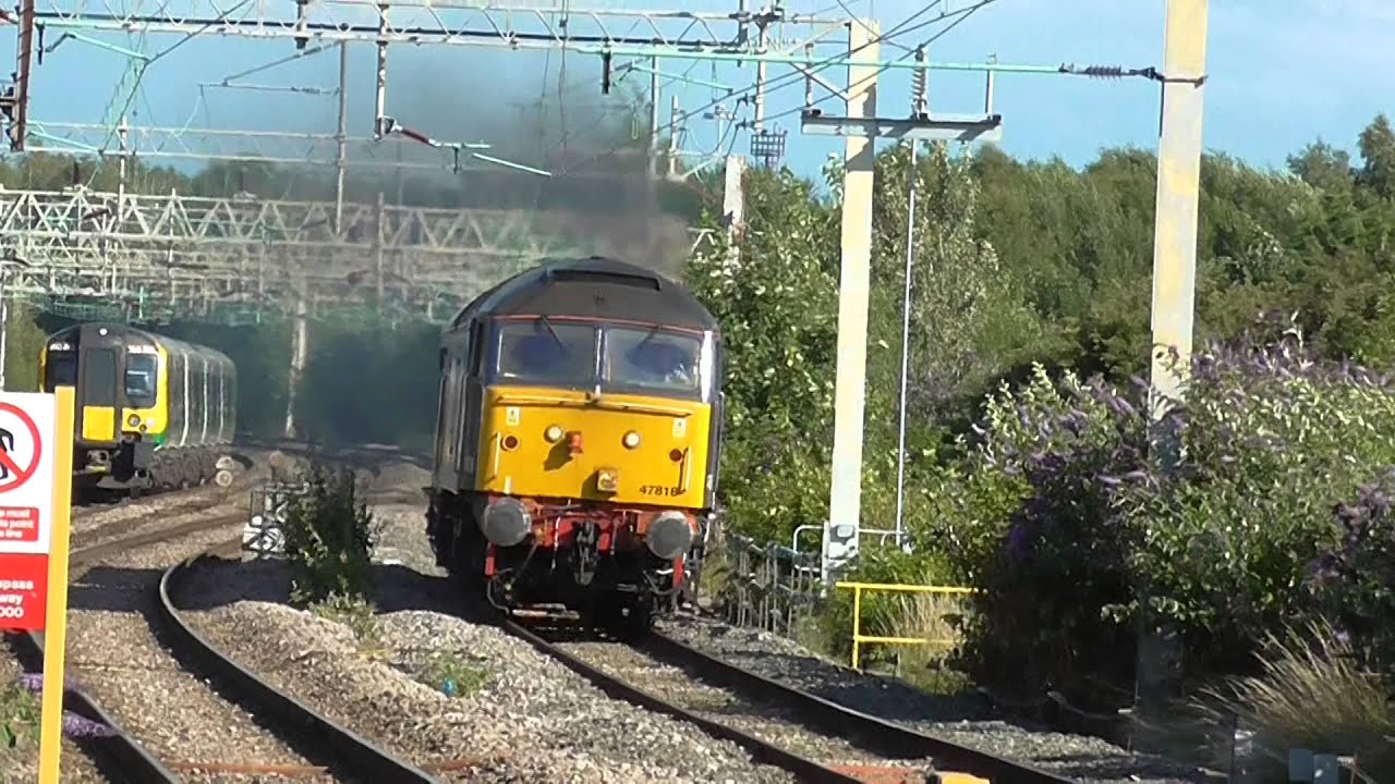 DRS Class 47 Clags Though Liverpool South Parkway - YouTube