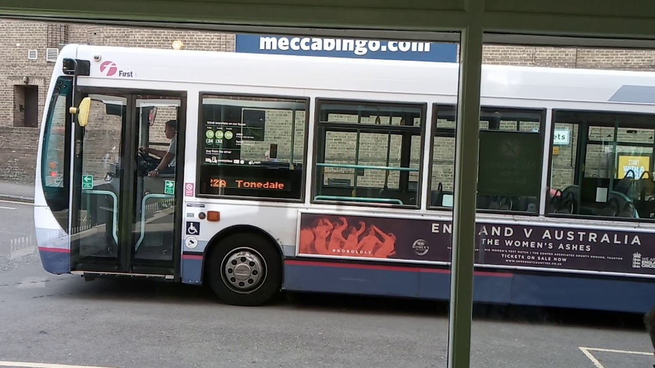 Bus at Taunton bus station today - YouTube