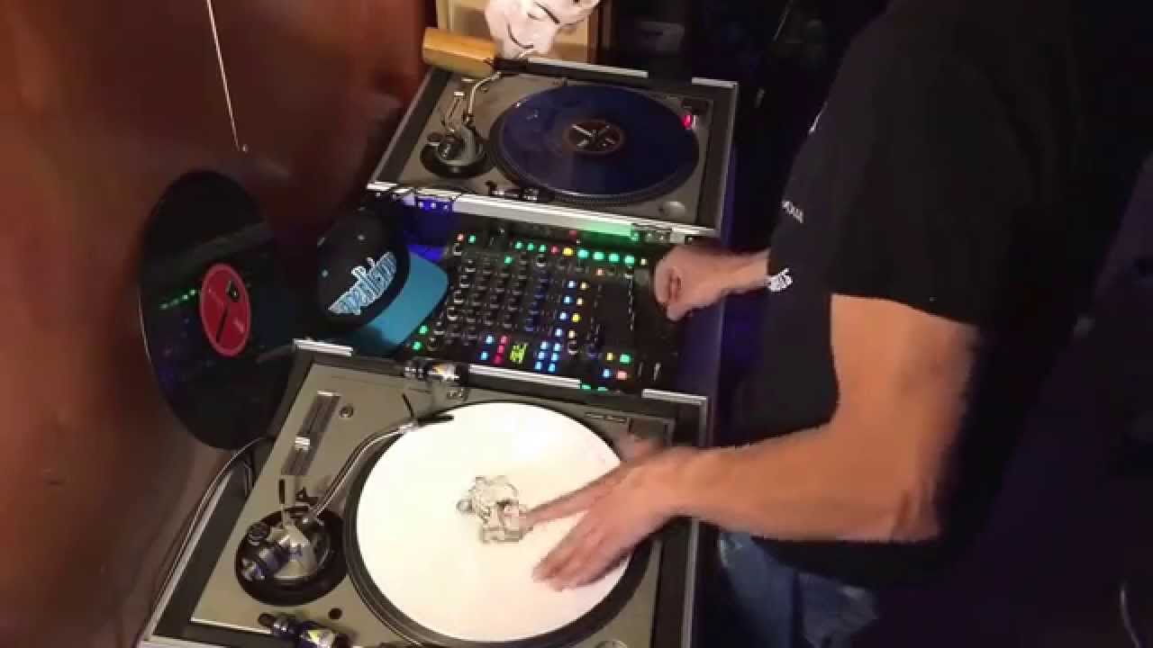 Scratch practice freestyle nov-2015 (dj caleko) - YouTube
