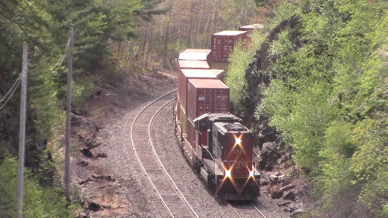 EMD SD75I Long Hood Forward Leads Local Train CN 519 into Halifax Ocean ...