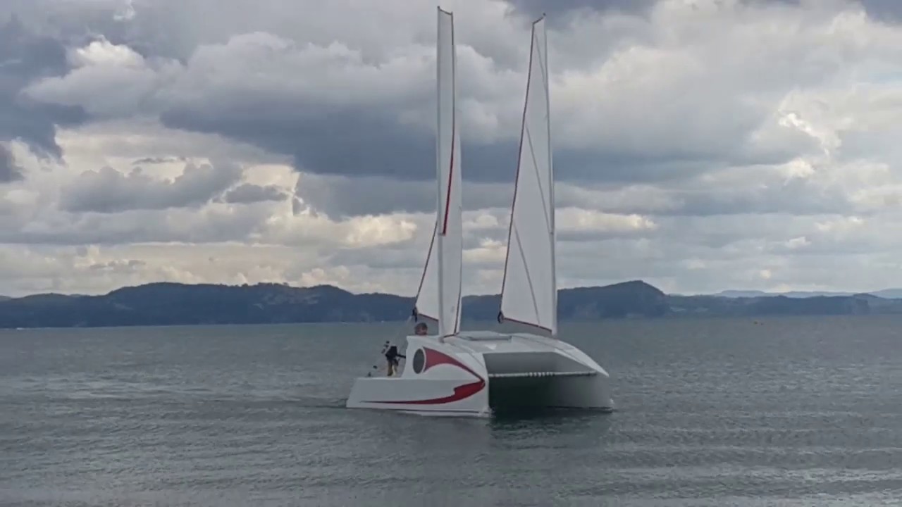 DUO 480 Jigsaw sailing in New Zealand - YouTube