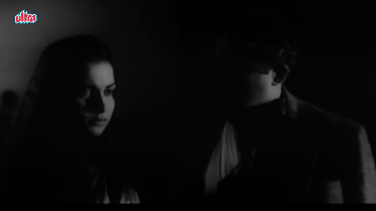 Waqt ne kya kiya hasi sitam geeta datt best song - YouTube