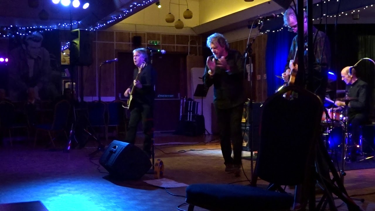 ALI MAC BAND NOT FADE AWAY - YouTube