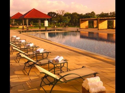 Best hotel in Bangladesh | Radisson Blu Dhaka Water Garden - YouTube