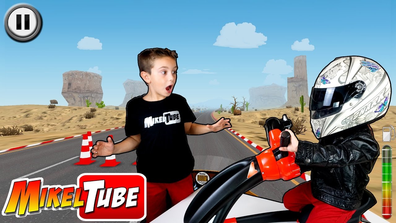 Probamos el SMOBY PILOT Simulador Moto V Twin Bike + App - YouTube