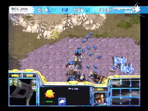 WCG 2006 한국대표선발전 스타크래프트 안기효 vs 박성준 32강 2set - YouTube