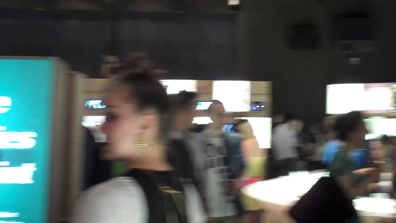 Parsons Product Design show 2010 04 - YouTube