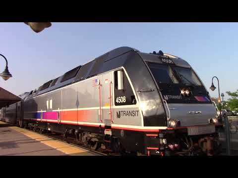 Full HD 60FPS: NJT ALP-45DP 4508 Leads Train 3361 in Belmar without a ...