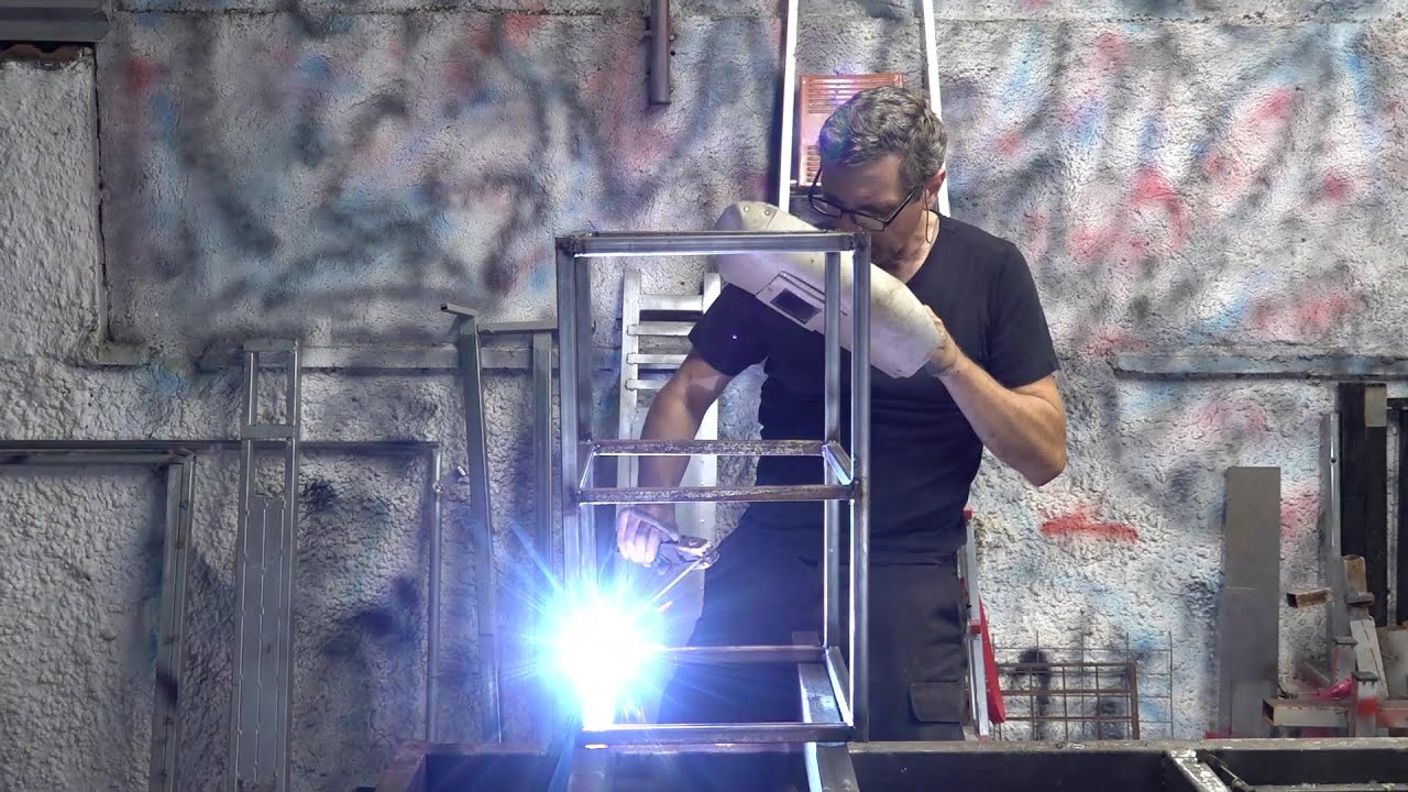 making a metal box - welding without speaking - YouTube